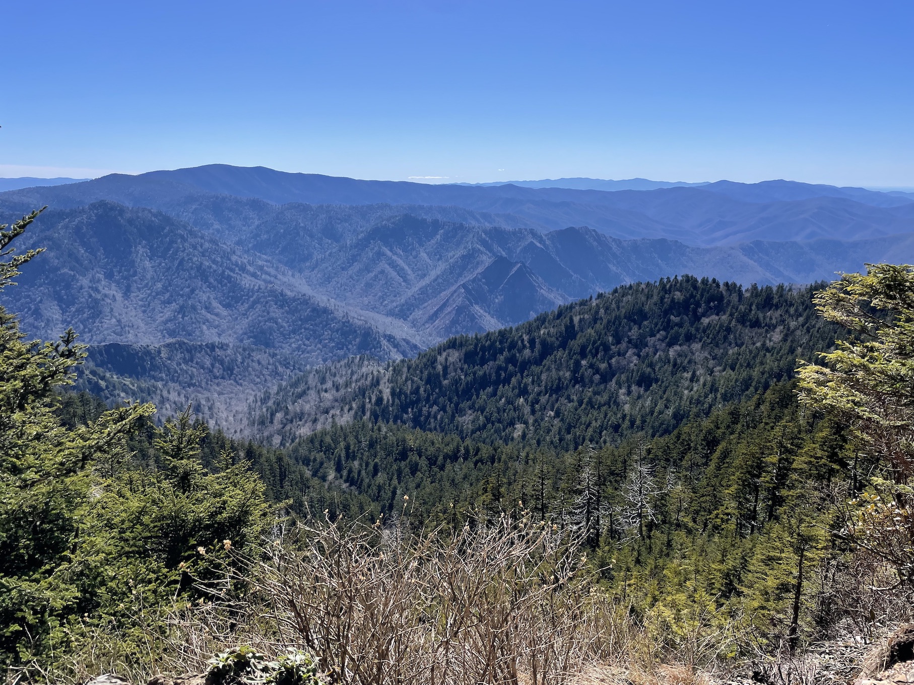 Smoky mountains from the triangle – Broad without borders